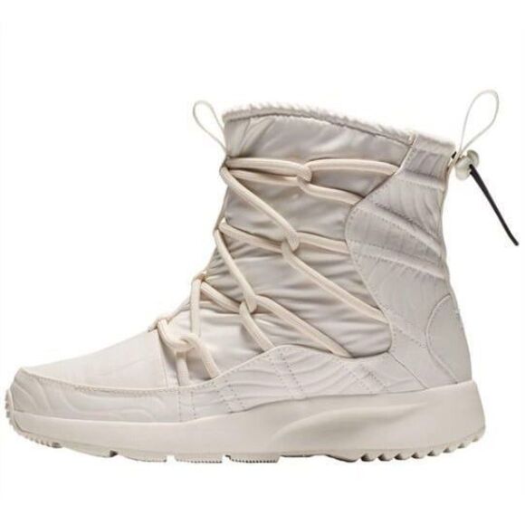 Nike | Shoes | Nike Womens Shoes Beige 8 Tanjun High Rise Bungee ...